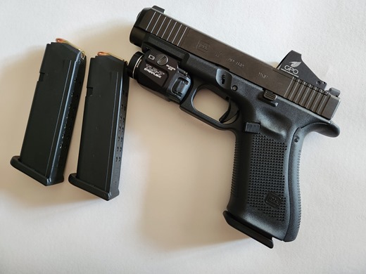 UPCOMING REVIEWS: GLOCK 47 MOS and STREAMLIGHT STINGER COLOR-RITE | FOG ...